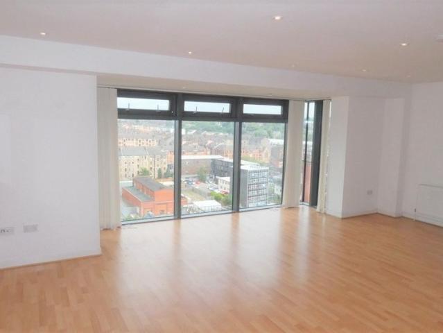 Meadowside Quay Square, Glasgow, G11 6BS