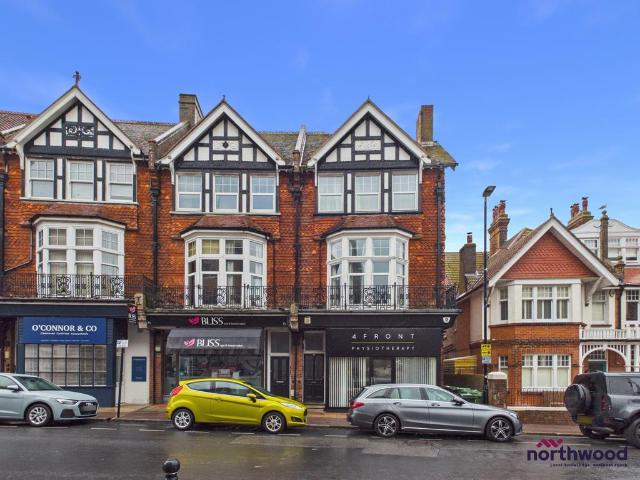 Meads Street, Meads, Eastbourne, BN20 1 bed flat to rent £1,050 pcm £242 pw