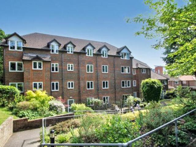 Meadsview Court, Clockhouse Road, 1 Bedroom Apartment
