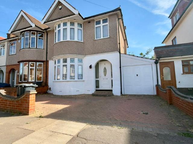 Meadway, Ilford IG3, 3 bed terraced house to rent, £2,400 pcm | PrimeLocation