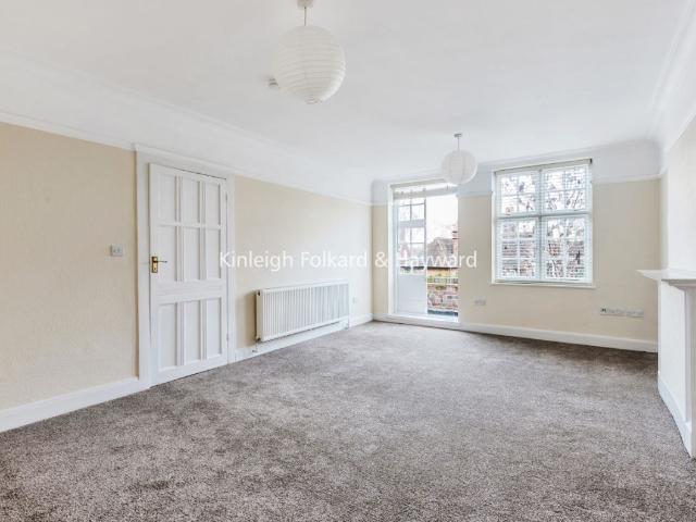 Meadway, London NW11, 2 bed flat to rent, £2,000 pcm | PrimeLocation