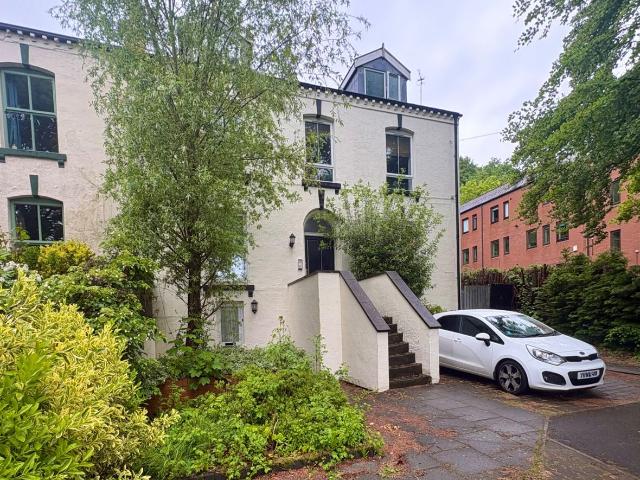 Meanwood Road, Leeds, West Yorkshire LS7, 2 bed flat to rent, £895 pcm | PrimeLocation