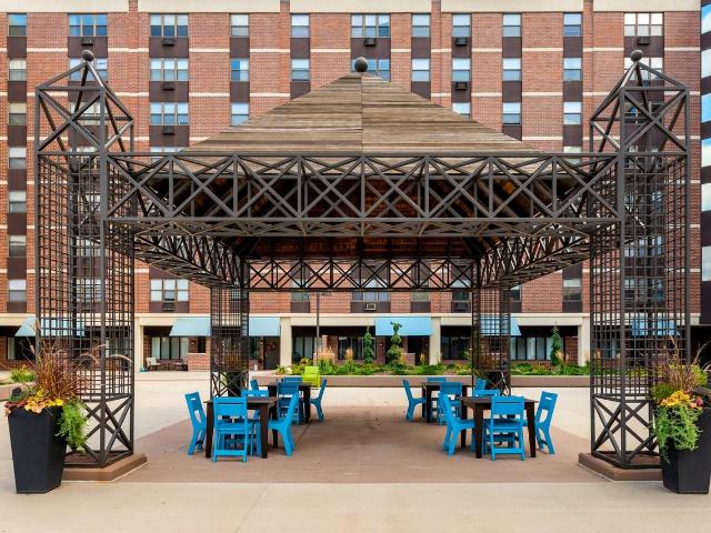 Mears Park Place Studio Apartment for Rent at 401 Sibley St, St. Paul, MN 55101 Downtown St. Paul