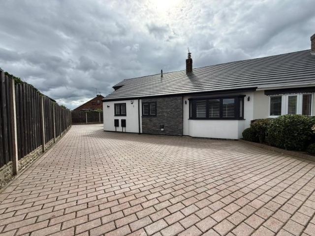 Medway Place, Barnsley, Rotherham S73, 4 bed semi detached house to rent, £1,500 pcm | PrimeLocation