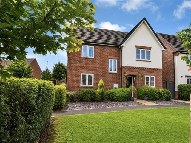 Medway Walk, Holmes Chapel, 4 bedroom, Detached