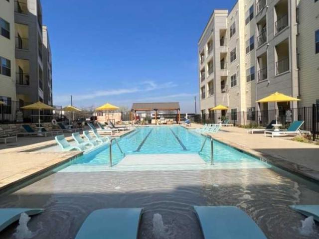 MedWest Apartments 1 Bedroom Apartment for Rent at 7139 Wurzbach Rd, San Antonio, TX 78240