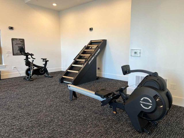 MedWest Apartments 2 Bedroom Apartment for Rent at 7139 Wurzbach Rd, San Antonio, TX 78240