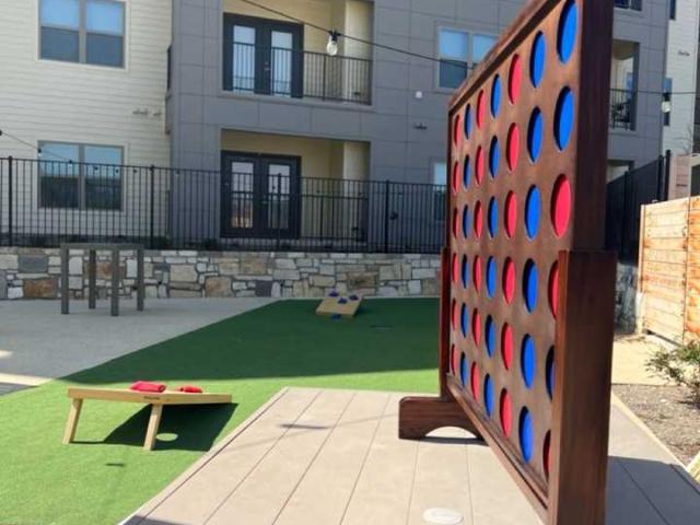 MedWest Apartments 2 Bedroom Apartment for Rent at 7139 Wurzbach Rd, San Antonio, TX 78240