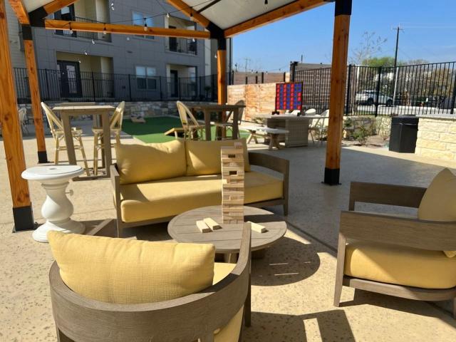 MedWest Apartments Studio Apartment for Rent at 7139 Wurzbach Rd, San Antonio, TX 78240