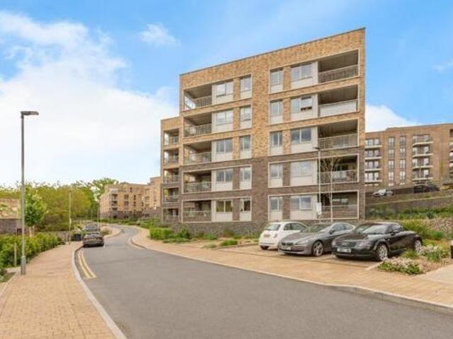 Medawar Drive, London, 1 Bedroom Flat