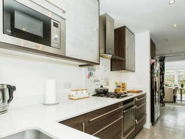 Medcalfe Way, Melbourn, 2 Bedroom Semi detached