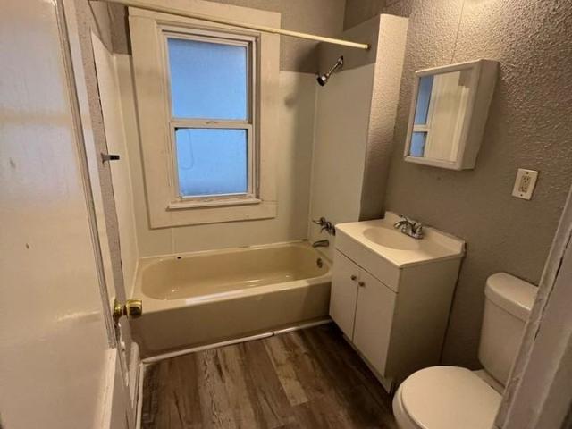 Medellin 2 Bedroom Apartment for Rent at 3362 E 145th St, Cleveland, OH 44120 Mount Pleasant