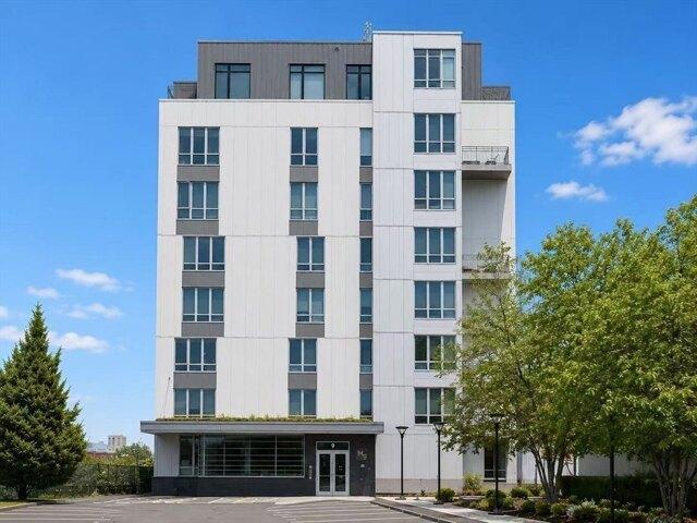 Medford St Apt,somerville, Condo For Sale