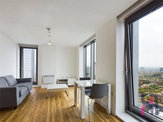 Media City, Michigan Point Tower A, 9 Michigan Avenue, Salford M50, 2 bed flat to rent, £1,300 pcm | PrimeLocation