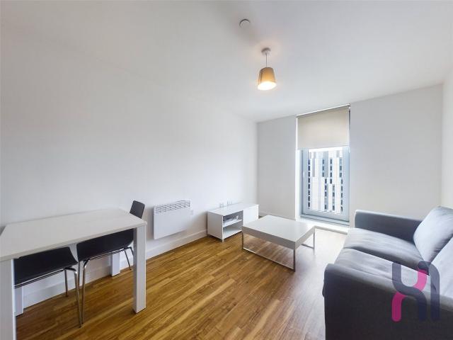 Media City, Michigan Point Tower B, 11 Michigan Avenue, Salford M50, 1 bed flat to rent, £1,050 pcm | PrimeLocation