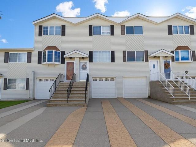 Medina St, Staten Island, Home For Sale