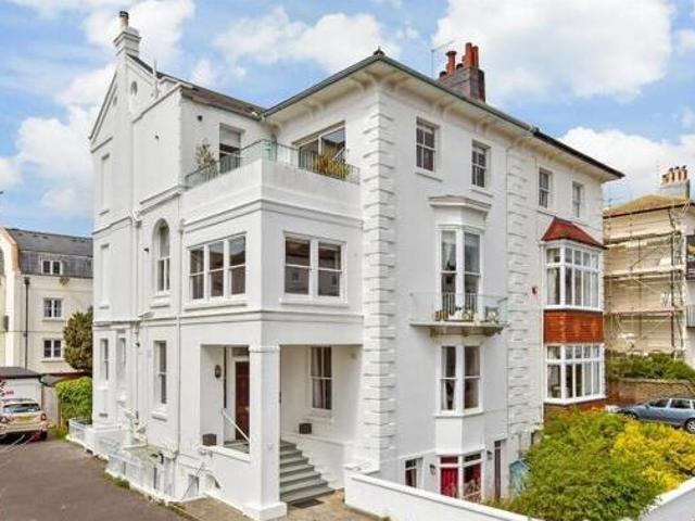 Medina Villas, Hove, 2 Bedroom Ground