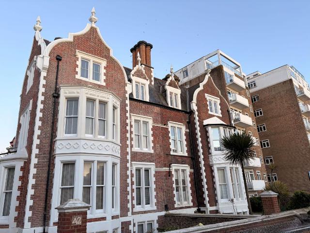 Medina Villas, Hove BN3, 1 bed flat to rent, £1,400 pcm | PrimeLocation