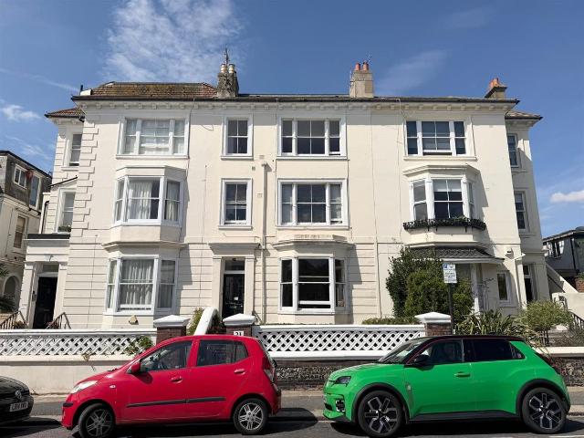 Medina Villas, Hove BN3, 2 bed flat to rent, £1,695 pcm | PrimeLocation