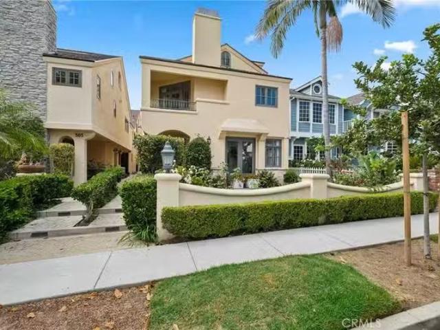 Mediterranean, Modern, Condominium Corona del Mar, CA 505 B.