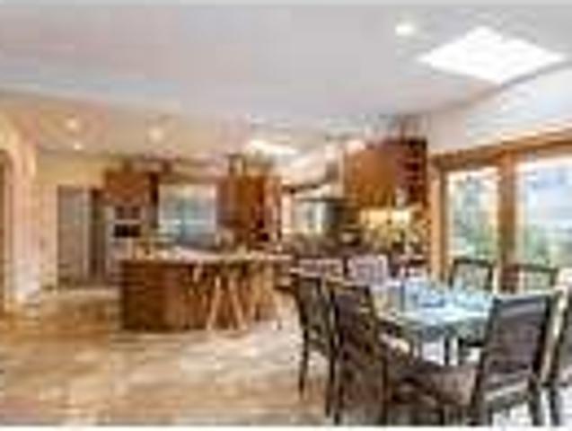 Mediterranean Stucco 2001 Roslyn Country Club