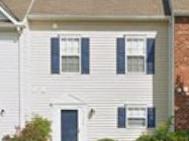 Medium size furnished room