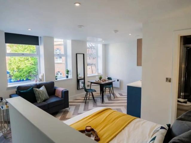 Medium Studio Apartment