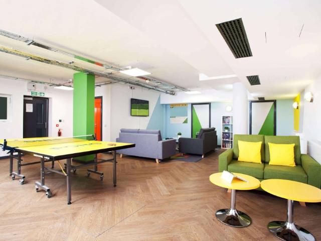 Medium Standard Double Studio