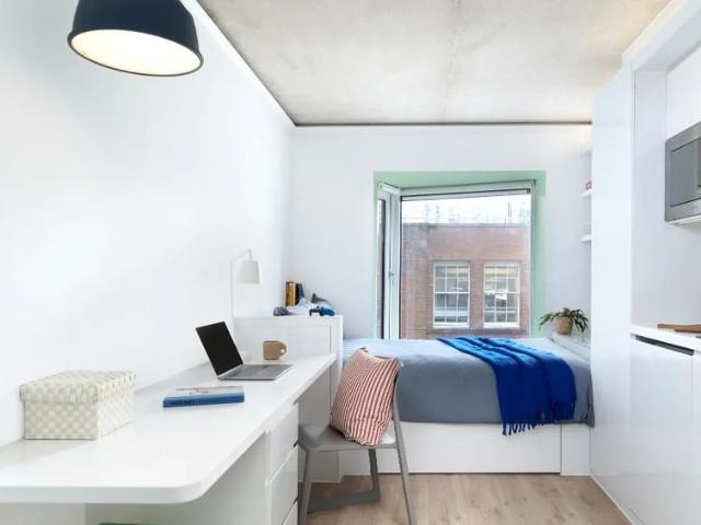 Medium Plus Studio, at Scape Shoreditch