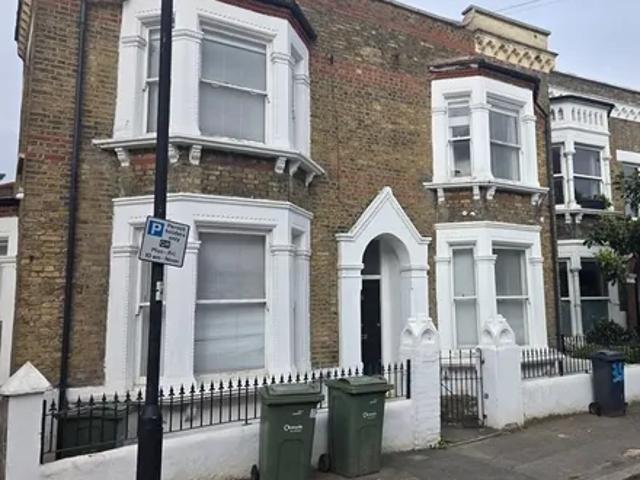 Medora Road, London, SW2 2LW, United Kingdom | 5 bed duplex for rent #167857129 | Rentberry