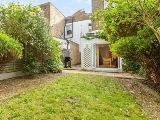 Medora Road, London, SW2 2LW, United Kingdom | 2 bed apartment for rent #138931580 | Rentberry