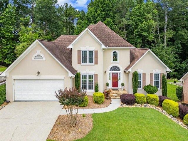Medridge Dr, Alpharetta, Home For Sale
