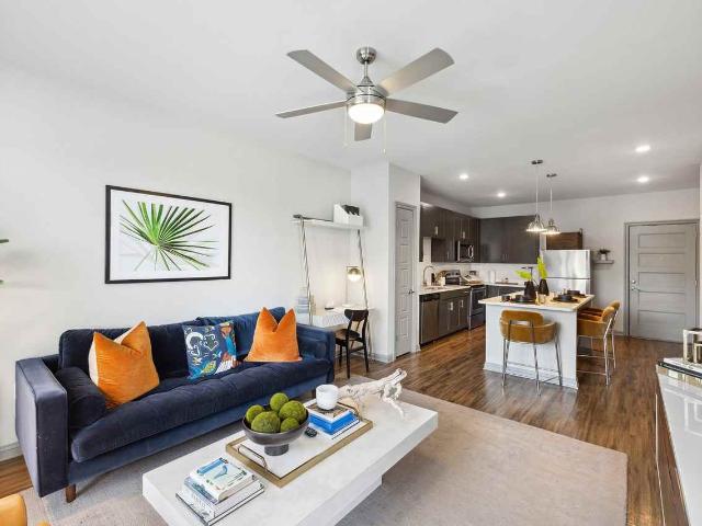 Meeting Street Lofts Studio Apartment for Rent at 601 Meeting St, Charleston, SC 29403 East Central