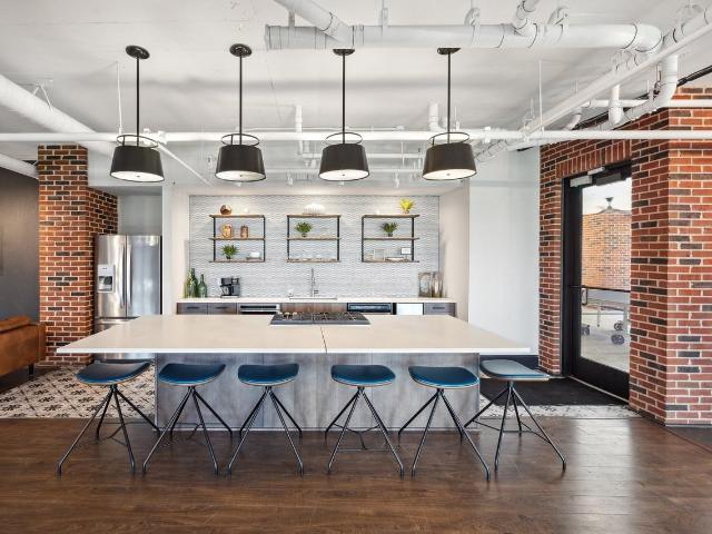 Meeting Street Lofts Studio Apartment for Rent at 601 Meeting St, Charleston, SC 29403 East Central