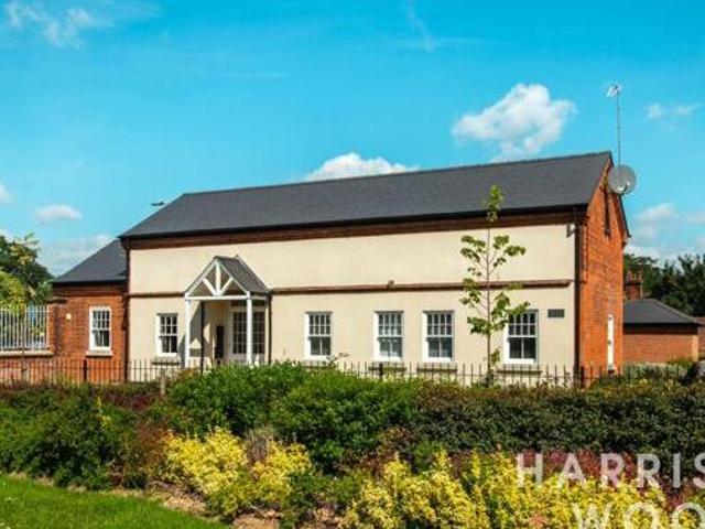 Meeanee Mews, Colchester, 2 Bedroom House