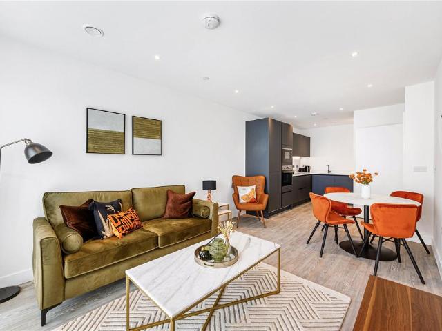 Meeches House, Pavana Square. 1 bed apartment to rent £2,200 pcm £508 pw