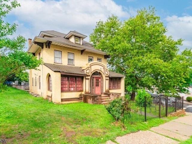 Meeker Ave, Newark, Home For Sale