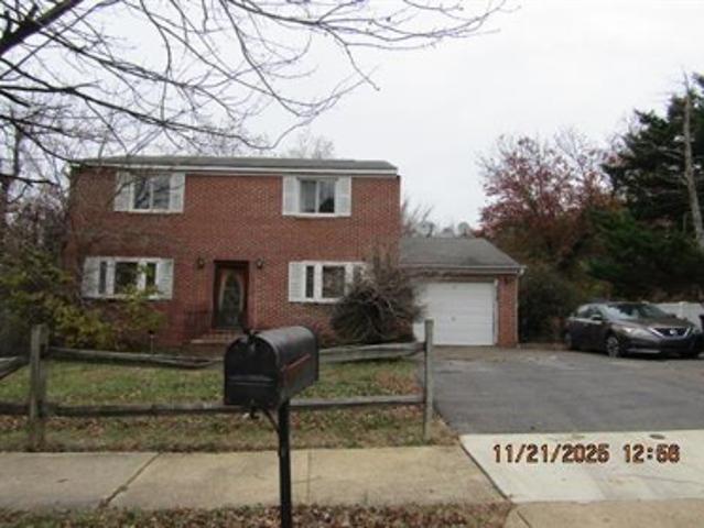 Megan Dr