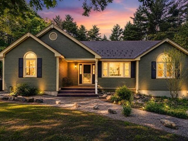 Mehaffey Ln, Rowley, Home For Sale
