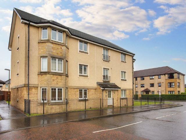 Meikle Inch Lane, Bathgate EH48, 2 bed flat to rent, £895 pcm | PrimeLocation