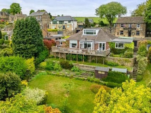 Meltham Road, Netherton, 3 Bedroom Bungalow