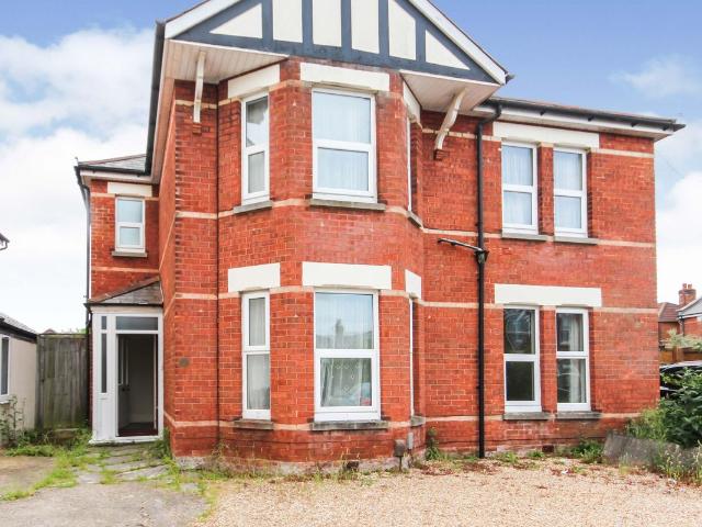 Melville Road, Bournemouth BH9, 6 bed property to rent, £3,600 pcm | PrimeLocation