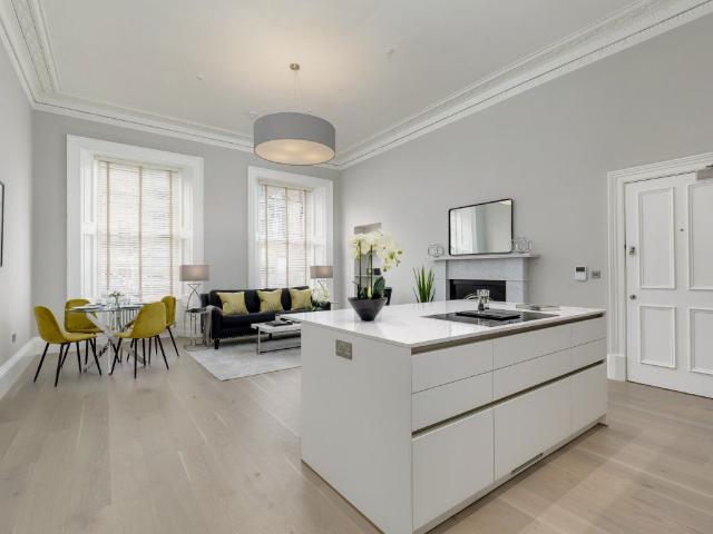 Melville Street, West End, Edinburgh EH3, 2 bed flat to rent, £2,450 pcm | PrimeLocation