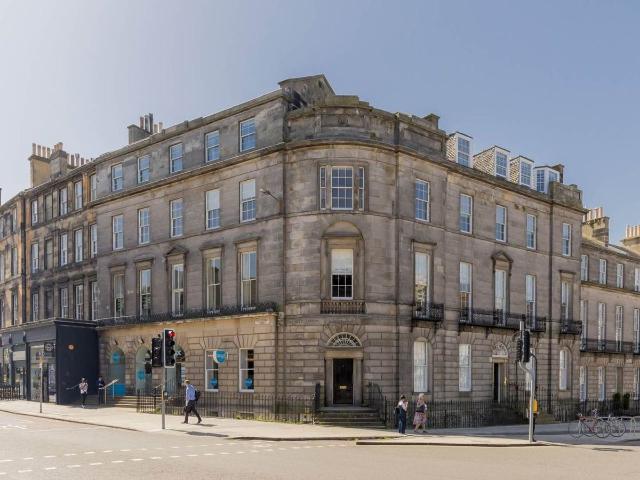 Melville Street, West End, Edinburgh EH3, 3 bed flat to rent, £3,095 pcm | PrimeLocation