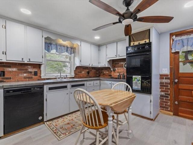 Melba Ave, Auburn, Home For Sale