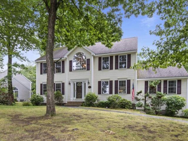 Melba Dr, Hudson, Home For Sale