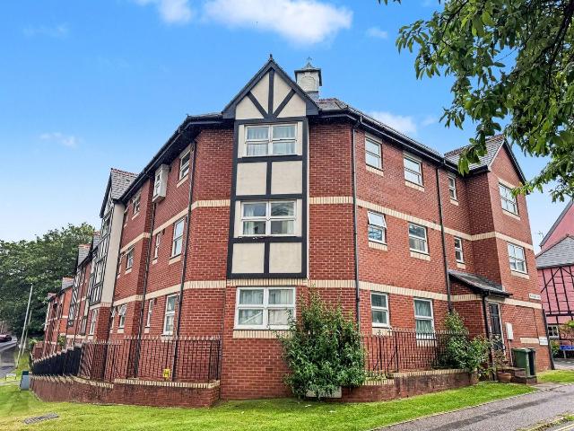 Melbourne Court, Melbourne Street, Exeter EX2, 2 bed flat to rent, £1,100 pcm | PrimeLocation