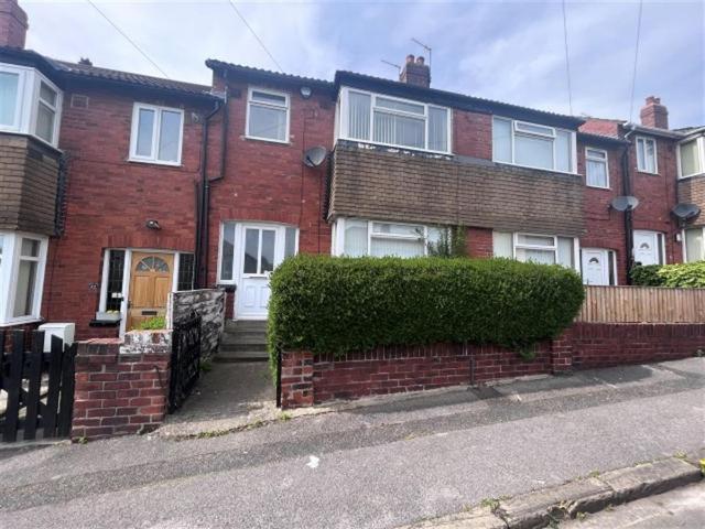 Melbourne Grove LS13, 3 bed terraced house to rent, £1,100 pcm | PrimeLocation