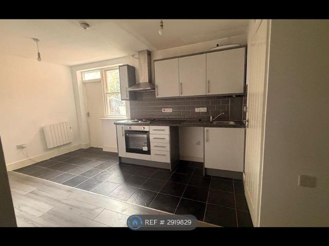 Melbourne House, Leicester LE2, Studio to rent, £700 pcm | PrimeLocation