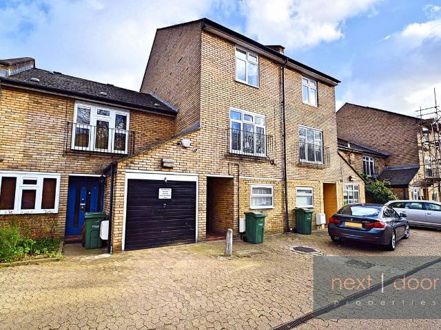 Melbourne Mews, Oval SW9, 4 bed terraced house to rent, £4,200 pcm | PrimeLocation